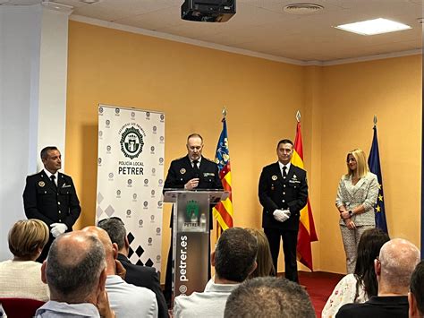 Emotivo Acto De Jubilación Del Comisario Jefe De La Policía Local De