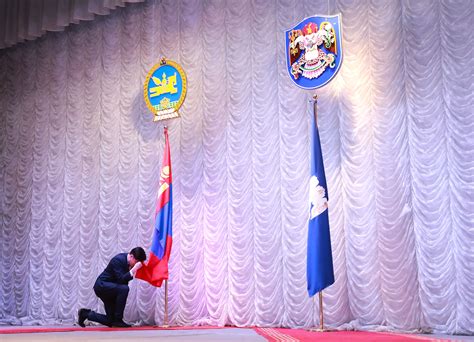 НИЙСЛЭЛИЙН 216 АЛБАН ХААГЧ ТАНГАРАГ ӨРГӨСӨН БАЙНА