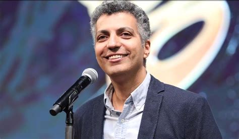 عادل فردوسی پور و جایزه بهترین چهره تلویزیونی؛ خوشحالم کنار مردم ایران