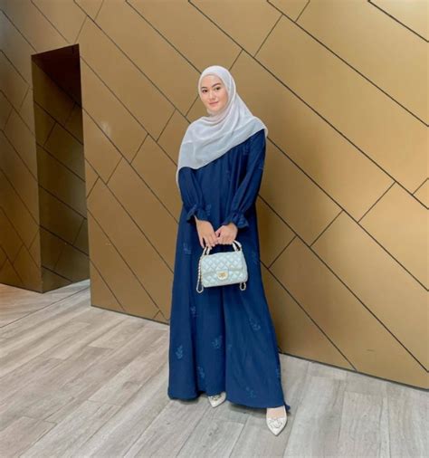 Baju Biru Tua Tudung Warna Apa Padananwarna