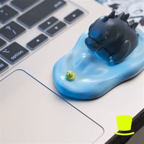 3d Printable Chibi Monster Chasing A Duck By Obunaga 3d