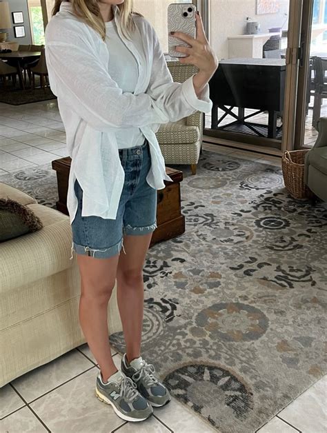 Effortlessly Stylish Outfit With New Balance 2002r