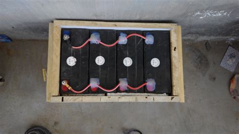 电池并联与串联图示 电池串联和并联 蓄电池并联 大山谷图库