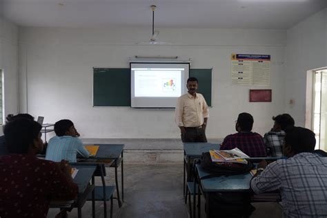 Seminar On Advanced Mppt Algorithms