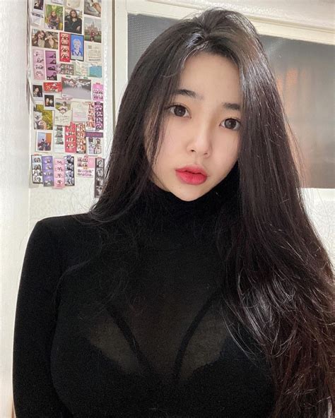 비현실적인 몸매의 인스타 골반녀 네이버 블로그