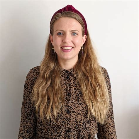 Laura Saunders Senior Sustainability Manager Michelin Connected