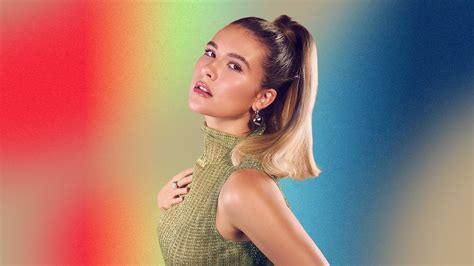 At Home With Mimi Webb No She Doesnt Want To Set It On Fire