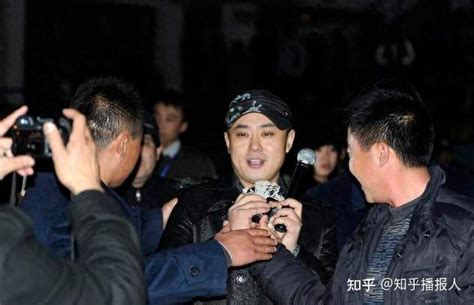 传安保歌曲被振远特卫打造大衣哥高安孟文豪李进唐磊谁入盟 知乎