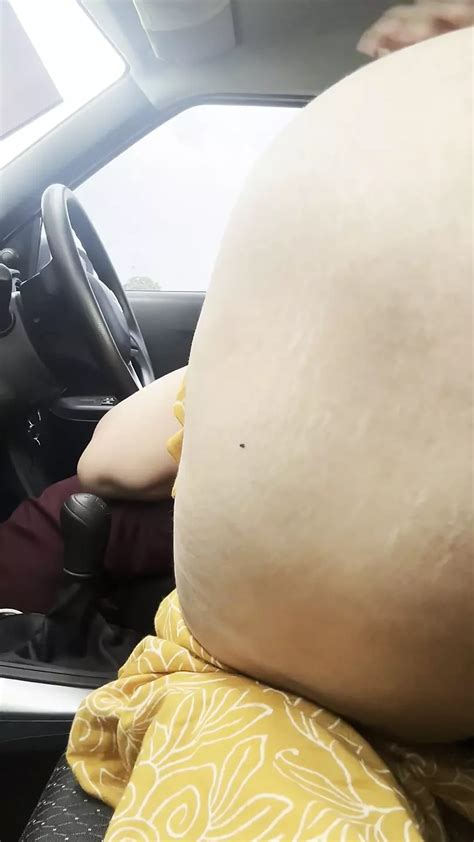 在车里做爱 Xhamster