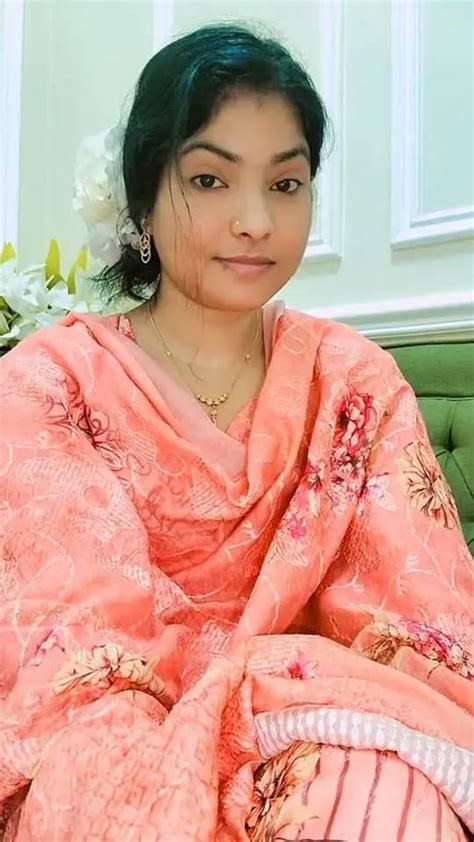 প্রবাসী মেয়েদের আড্ডা