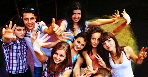 En Esto Est N Gastando Su Dinero Los J Venes De A A Os Y En El Futuro Les Traer