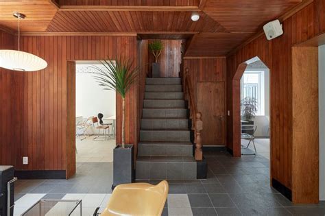 귀여운 외관의 43평 주택개조 카페 인테리어 Exterior Design House Design Interior