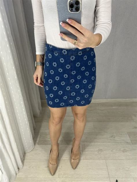 Джинсова спідниця — ціна 100 грн у каталозі Міні спідниці Купити жіночі речі за доступною ціною