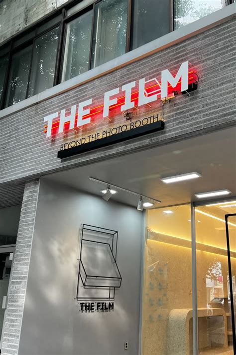 사진관 간판 The Film 간판 간판 인테리어 간판디자인
