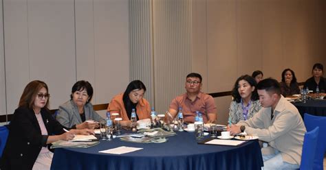 ХҮН ХУДАЛДААЛАХТАЙ ТЭМЦЭХ ТУХАЙ ХУУЛИЙГ ДАГАН ГАРСАН ШИНЭ ЖУРМЫГ ТАНИЛЦУУЛАХ УУЛЗАЛТ АМЖИЛТТАЙ