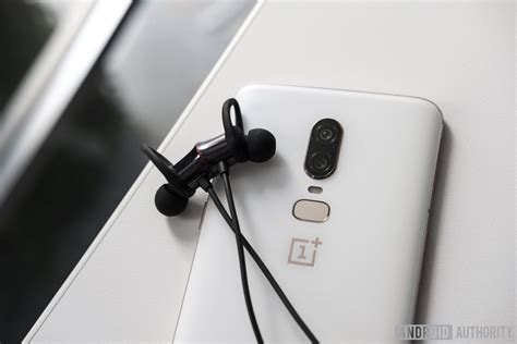 OnePlus 6T Will Not Have A Headphone Jack But May Have A Bigger Battery