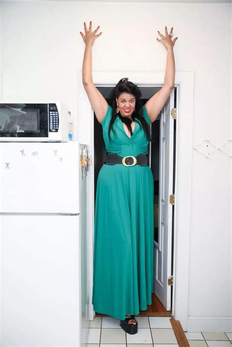 Amazon Cinthia The 6ft 8 Woman Who Gets Paid To Squash Men Irish Mirror Online