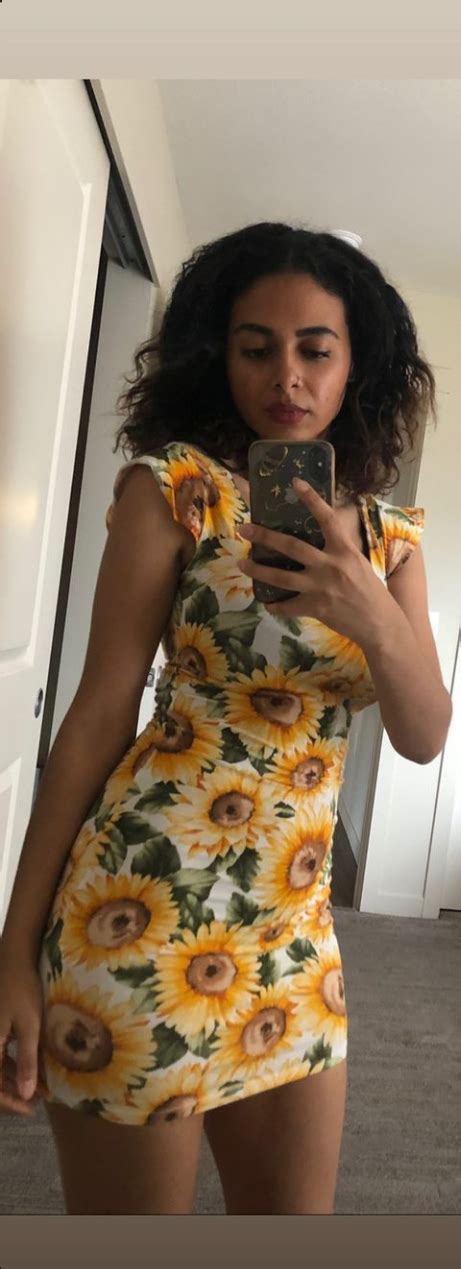 Mommy R Reactgirlsofyt