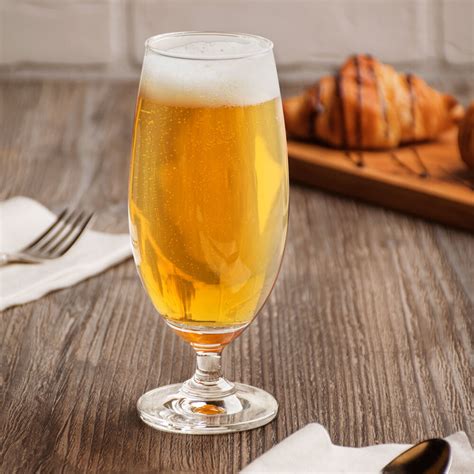 Acopa 10 Oz Stemmed Pilsner Glass 12case