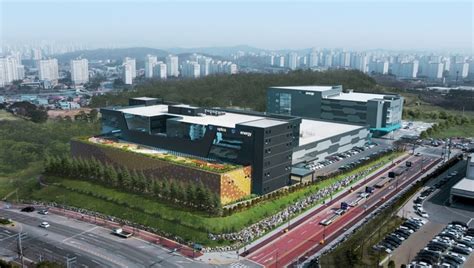 필옵틱스 글라스 기판 가공 장비 개발··· 차세대 패키징 공정 공략”