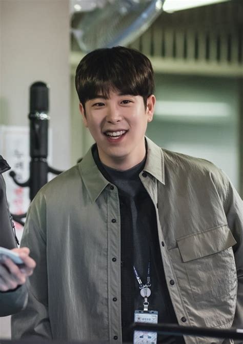 요즘 곰상남자연예인은 얘가 대세 Mlbpark