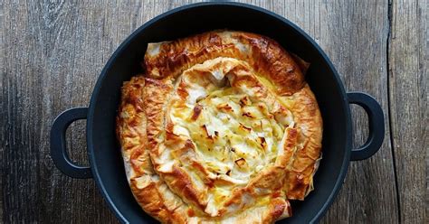 зелник баница с праз празена баница зелник с праз баница рецепта за зелник Cooking Recipes