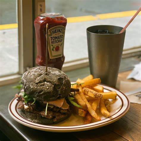 서울안국 한옥거리 카페 버거 패션 에펨코리아