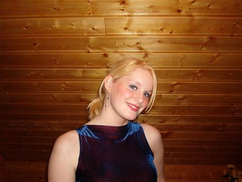 Hot Blonde Amateur Girlfriend Suck And Fuck At Home Porn Pictures Xxx