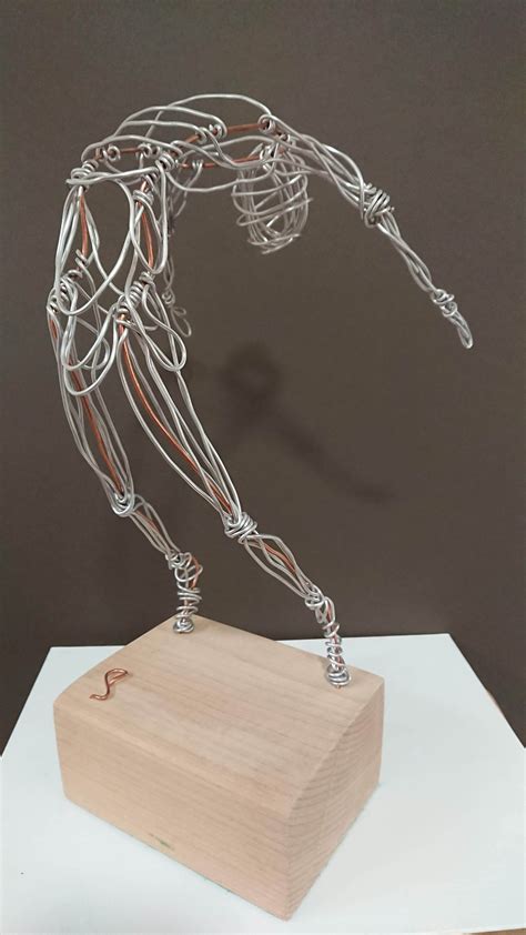 Wire Sculpture People