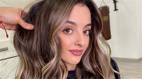 30 Hair Colors That Are Perfect For Olive Skin