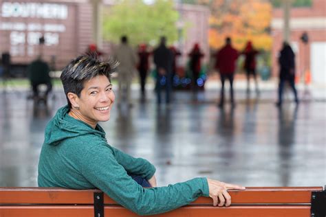 Hire Mo Barrett Catalytic Comedian