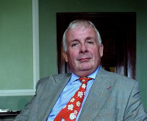 Christopher Biggins Apologises For Insulting Bisexuals On Cbb