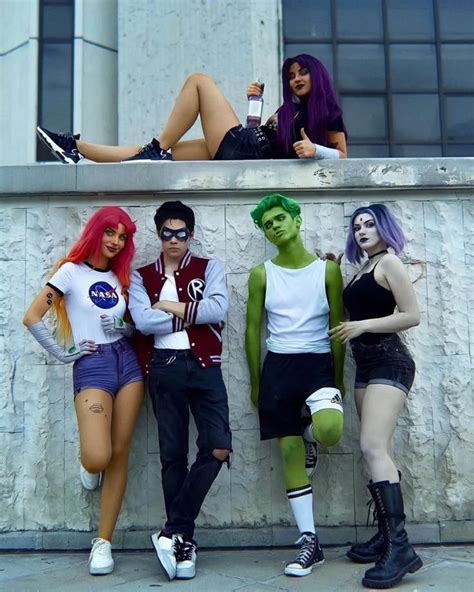 Supercosplaylover On Instagram The Titan Club 🌟🐥🦖🔮🔥 Martycipher As