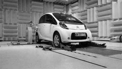 4 Wheel Vehicle Chassis Dynamometer 6NAPSE Testing