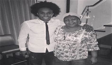 Chelsea Player Willian Da Silva Loses Mum To Cancer