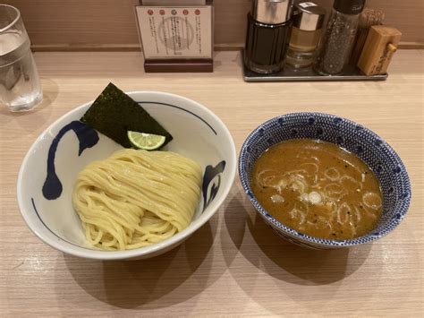 人気ラーメン店『つじ田』のつけ麺を汁に浸さずそのまま食べよう！ ゲキウマ確定だし飛ぶぞ 連載jp