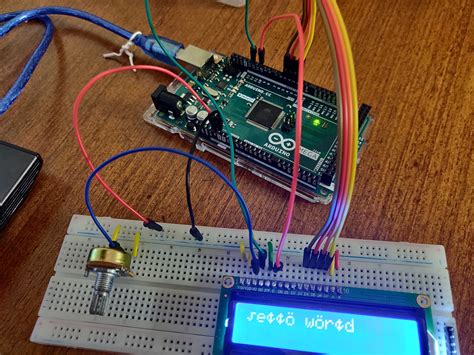LCD Display Working In 8 Bit Mode But Not In 4 Bit Mode Displays