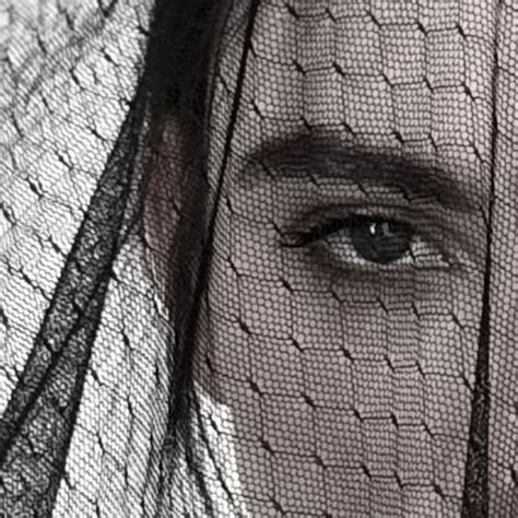 суетолог Jez Jackson • Threads Say More