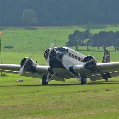 现在最快的单机推理模型是KTransformers了 cyberbus