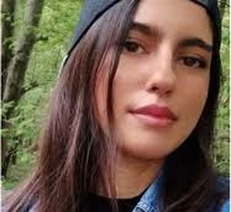 ویدئویی از الهه حسین نژاد و شادمانی هایش