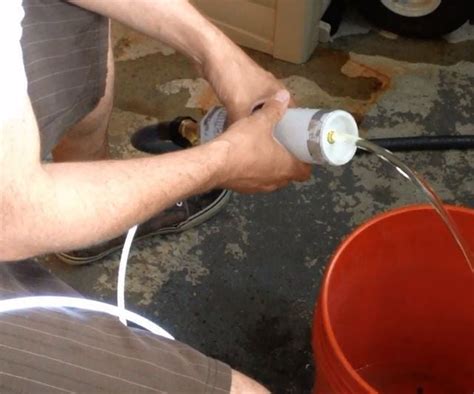 Laminar Flow Water Nozzle With Led Project 3 Steps Instructables