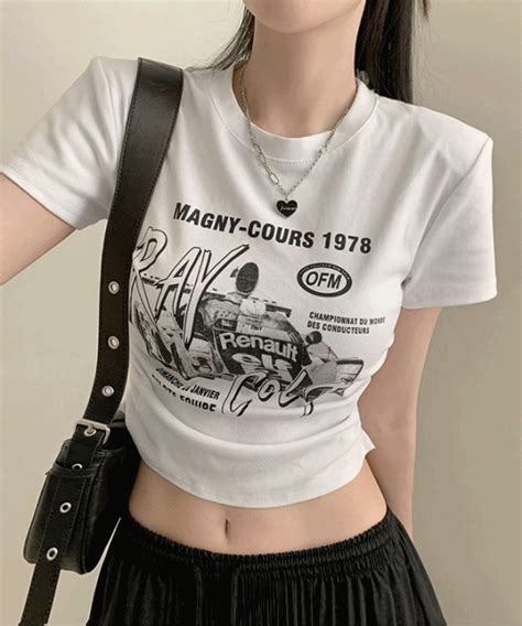 레이 레터링 프린팅 옆셔링 크롭 반팔티 2color 에이블리