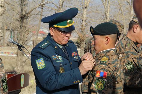 ФОТО 2019 оны хоёрдугаар ээлжийн хугацаат цэргийн албан хаагчид халагдлаа