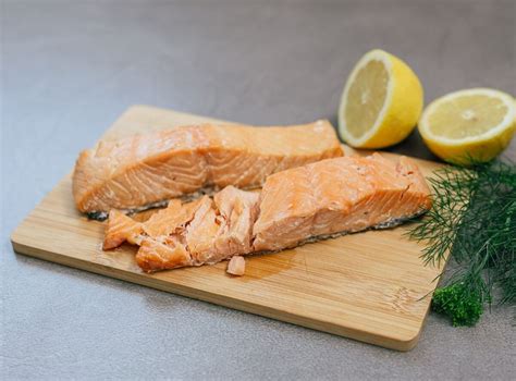 Lachs Braten So Gelingt Dir Der Fisch Perfekt