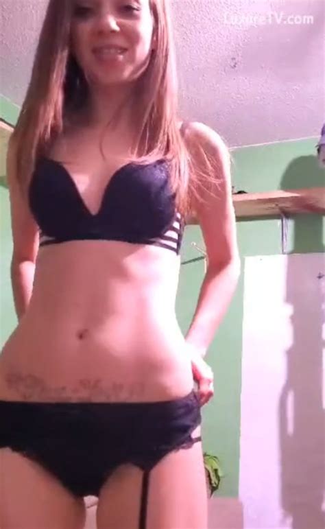 Who Is She Any Hints 1645517 ›