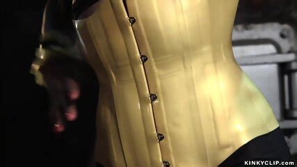 Ebony Fashion Model Pegging Man Slut