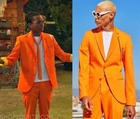 Bunkd Season 6 Episode 11 Noahs Orange Chain Detail Suit Shop Your Tv