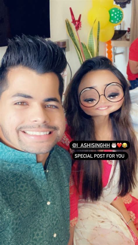 Birthday Special Siddharth Nigam Flies With Ashi Singh Gives Her A