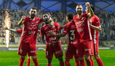 شباب الأهلي يضرب موعداً مع الشارقة في نهائي أغلى الكؤوس موقع 24