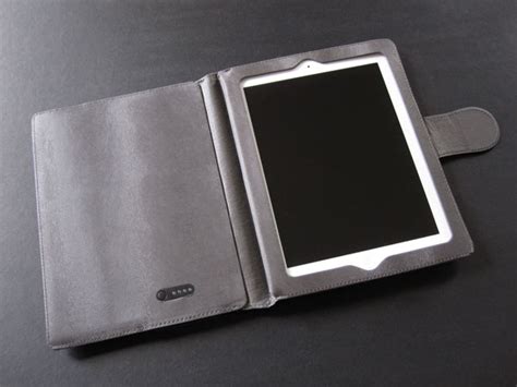 Review Innovative Technology Justin Case Rechargeable Power Case For IPad 2 IPad 3rd 4th Gen
